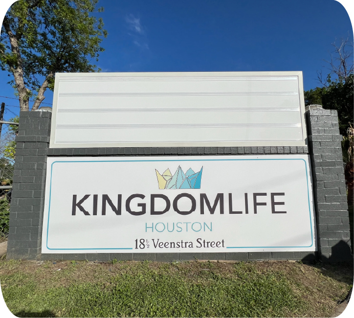 Custom Monument & Ground Signage in Pasadena, TX | 1 Source Signs